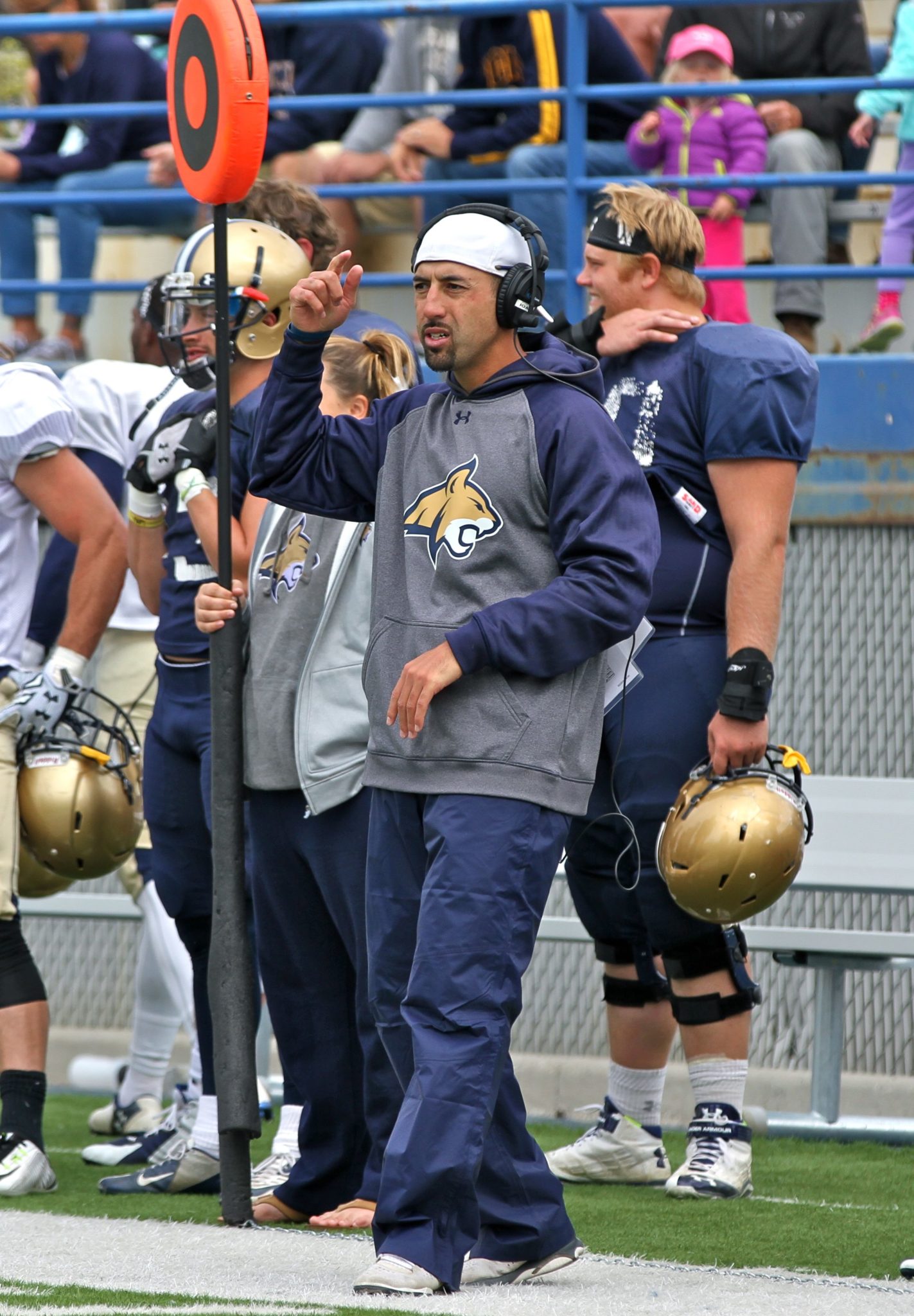 105.7 FM The Eagle Bobcat Roundtable — Kane Ioane – Skyline Sports