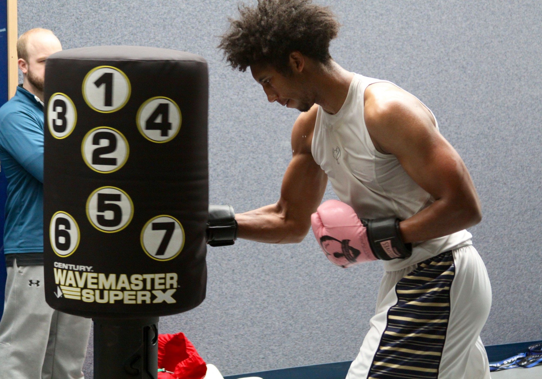 Fish brings in boxing trainer to work with Bobcat men – Skyline Sports