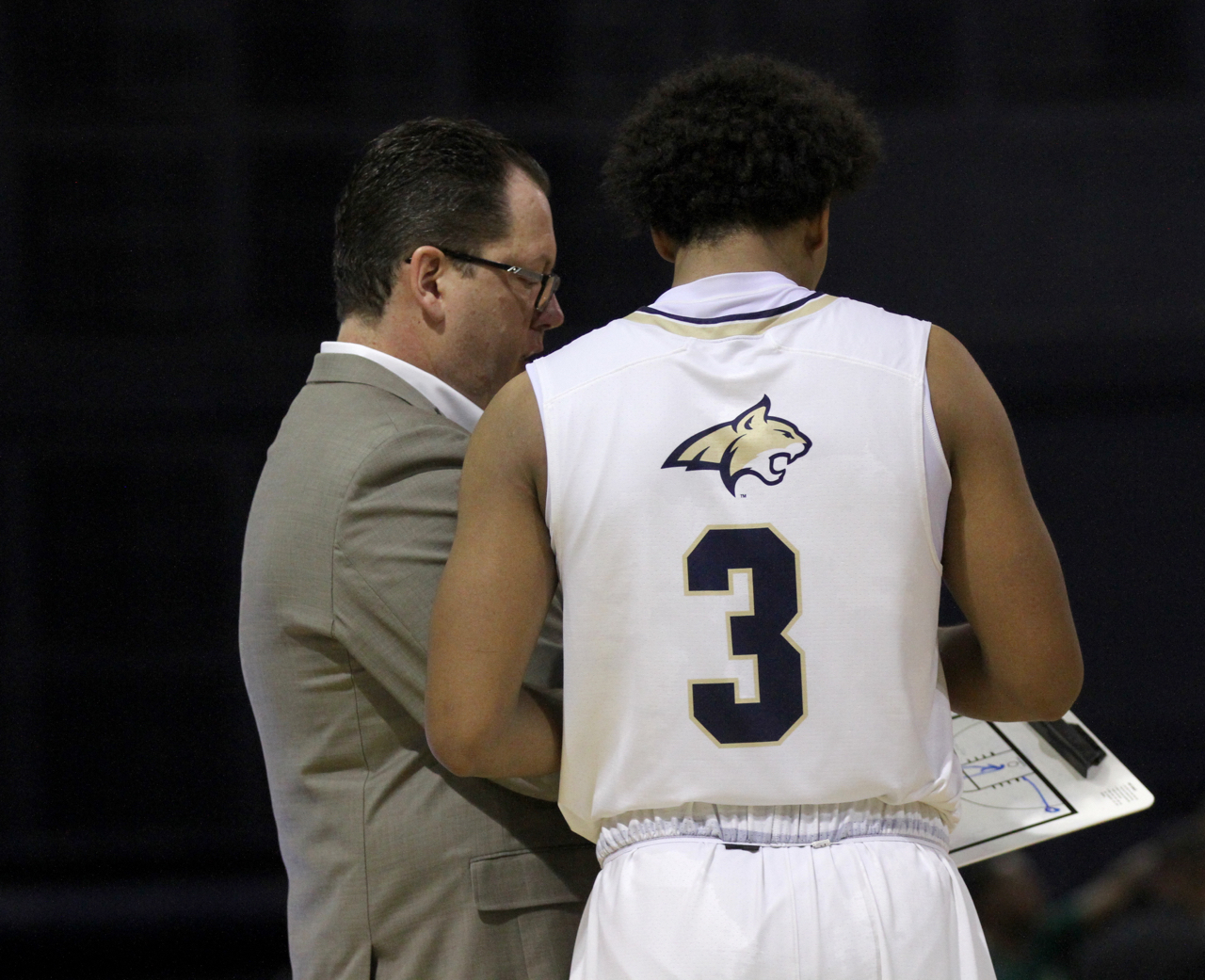 ACTIONS SPEAK LOUDER THAN WORDS: Hall marches to Big Sky scoring record ...