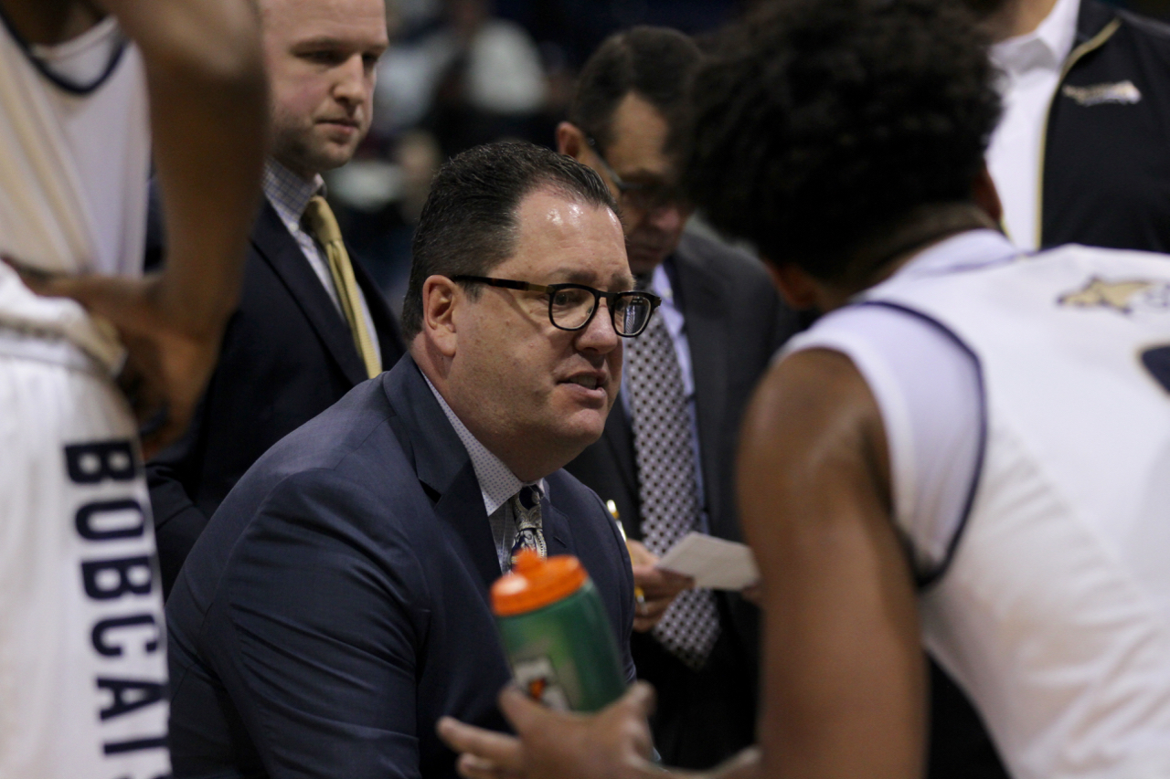 Merrill shoots to career night, Aggies blow past Bobcats in MSU home ...