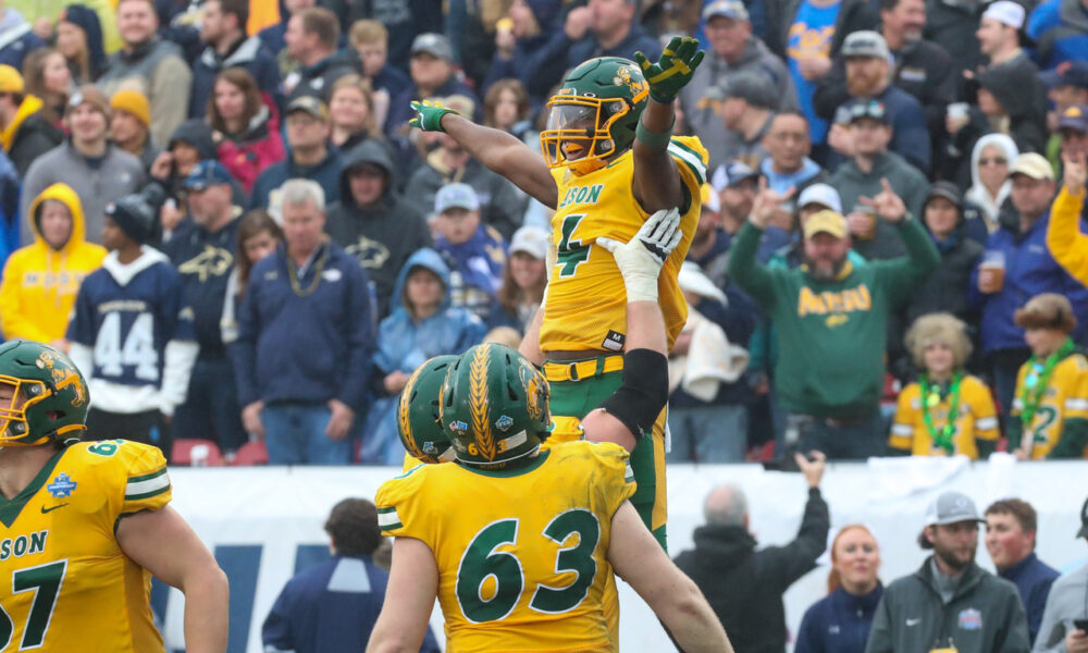 A GAME IN PHOTOS – 2021 FCS National Championship – Blake Hempstead ...