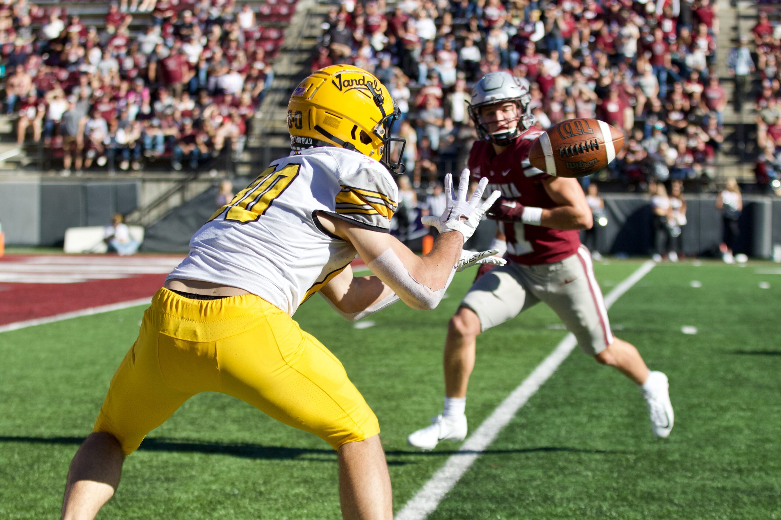 JUST PLAIN FUN: Idaho’s Hatten dances his way to Big Sky receiving ...