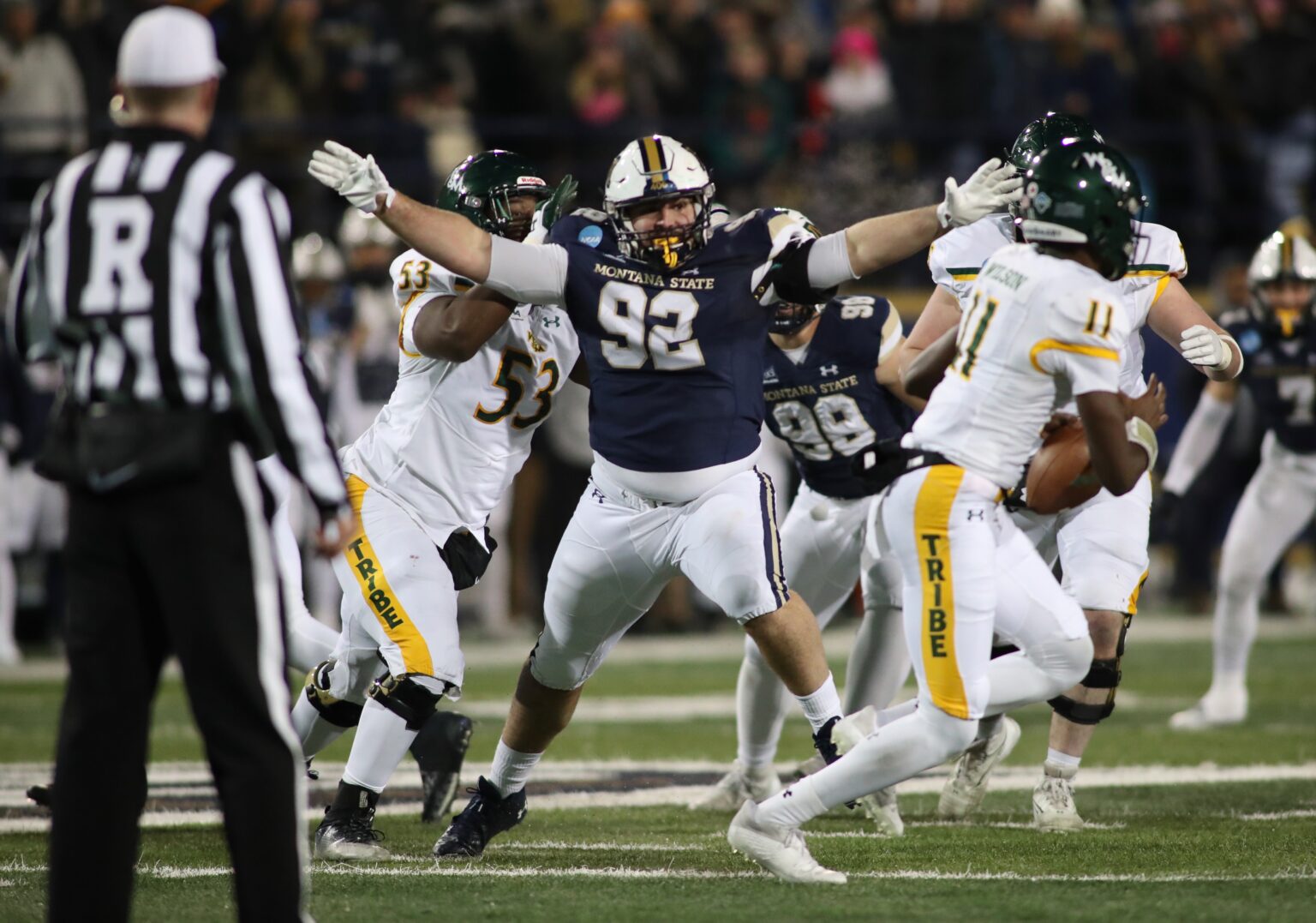 ELEVATED EXPECTATIONS: Brott will play pivotal role on interior DL for ...