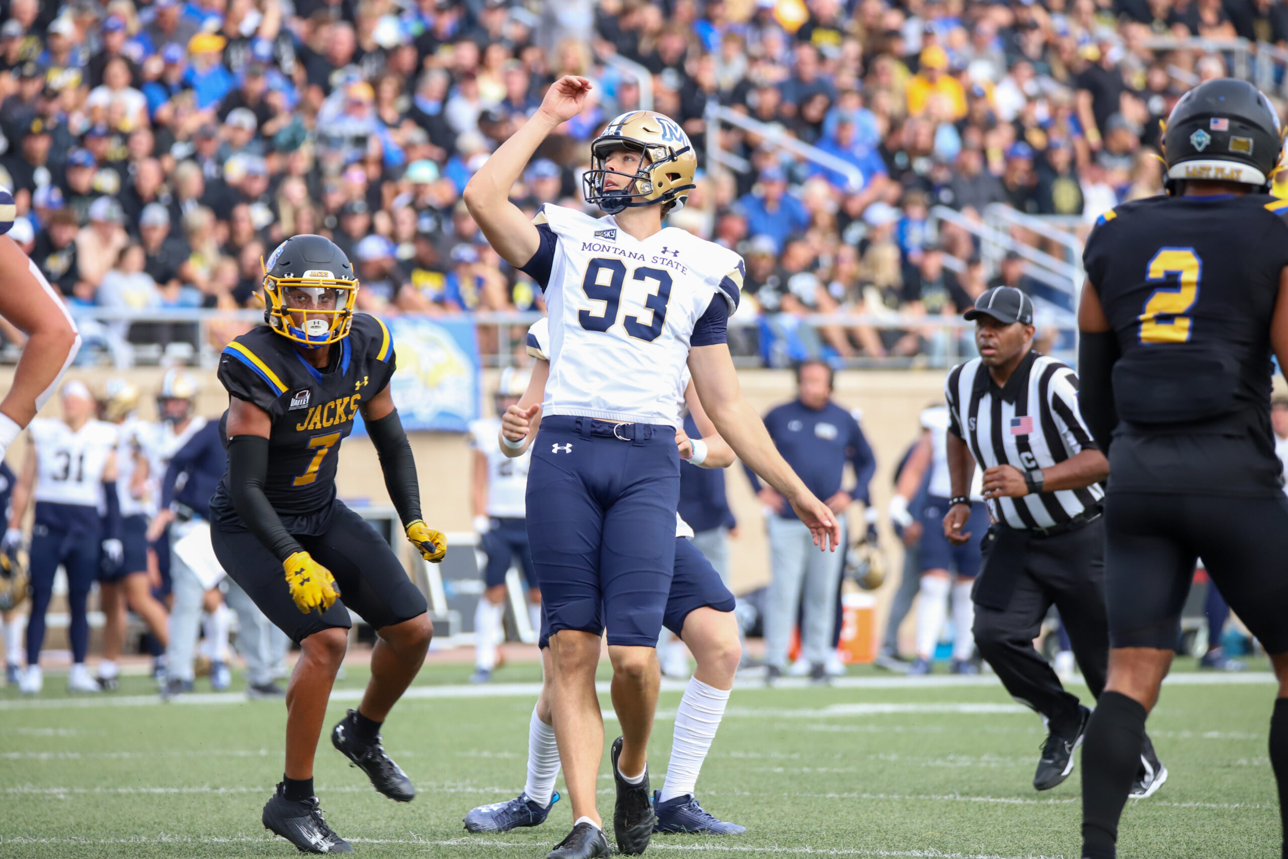 Third-ranked Bobcats lose heart-breaker at No. 1 South Dakota State ...