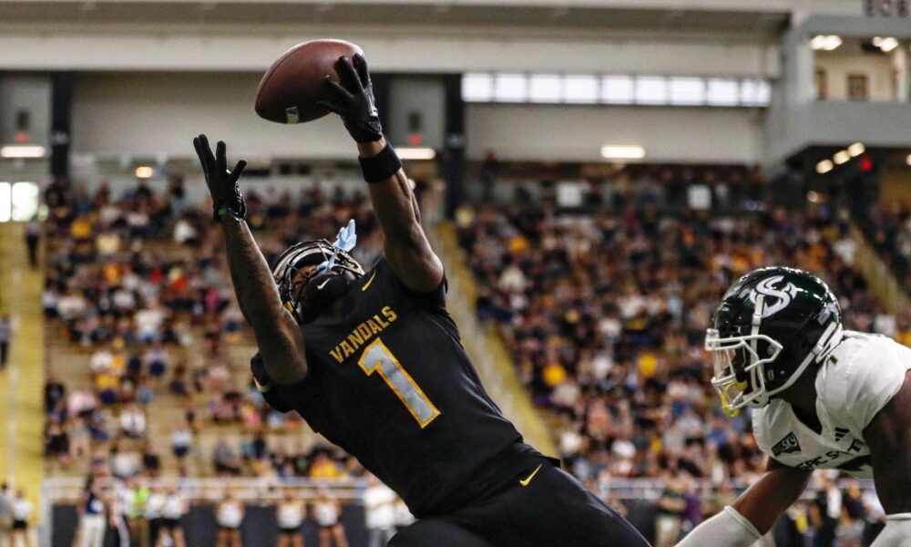 Last-second kick gives Idaho win over Sac State in top-10 matchup at ...