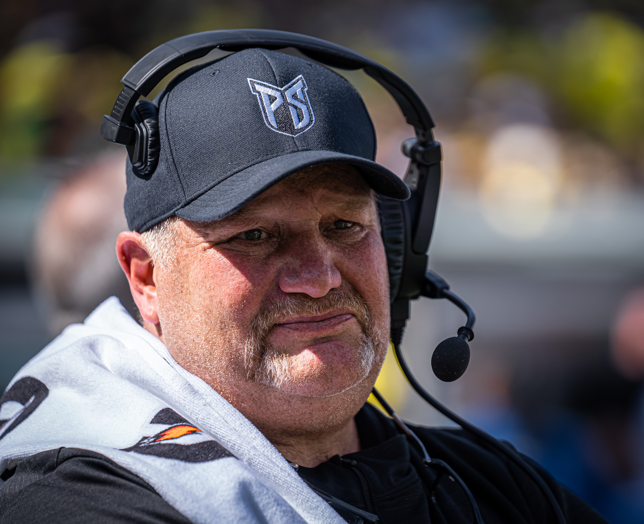 A GAME IN PHOTOS: Mark Boling on Oregon’s blowout win over Portland ...