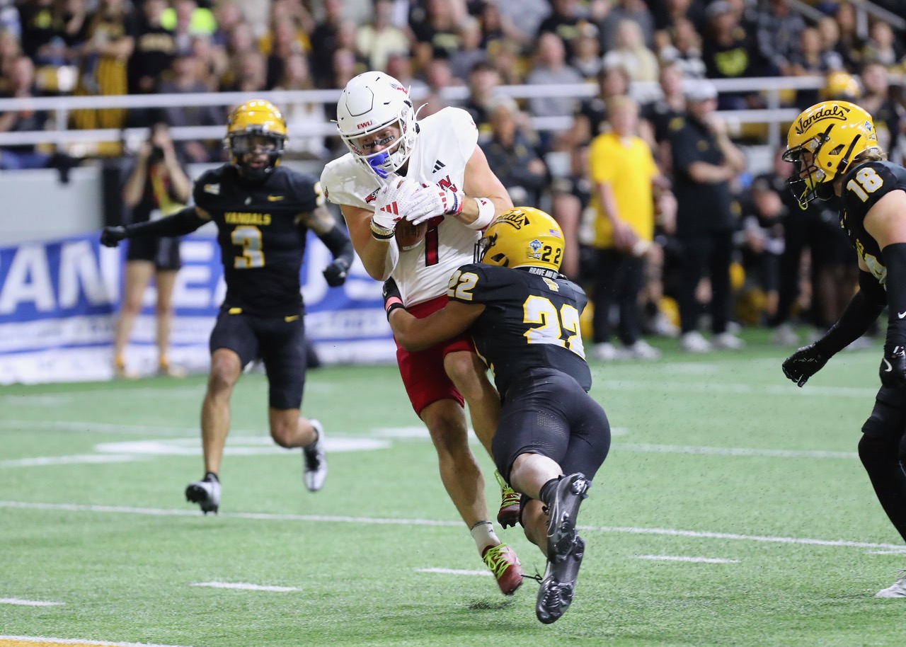 A GAME IN PHOTOS: Idaho outlasts Eastern Washington for 2nd straight ...