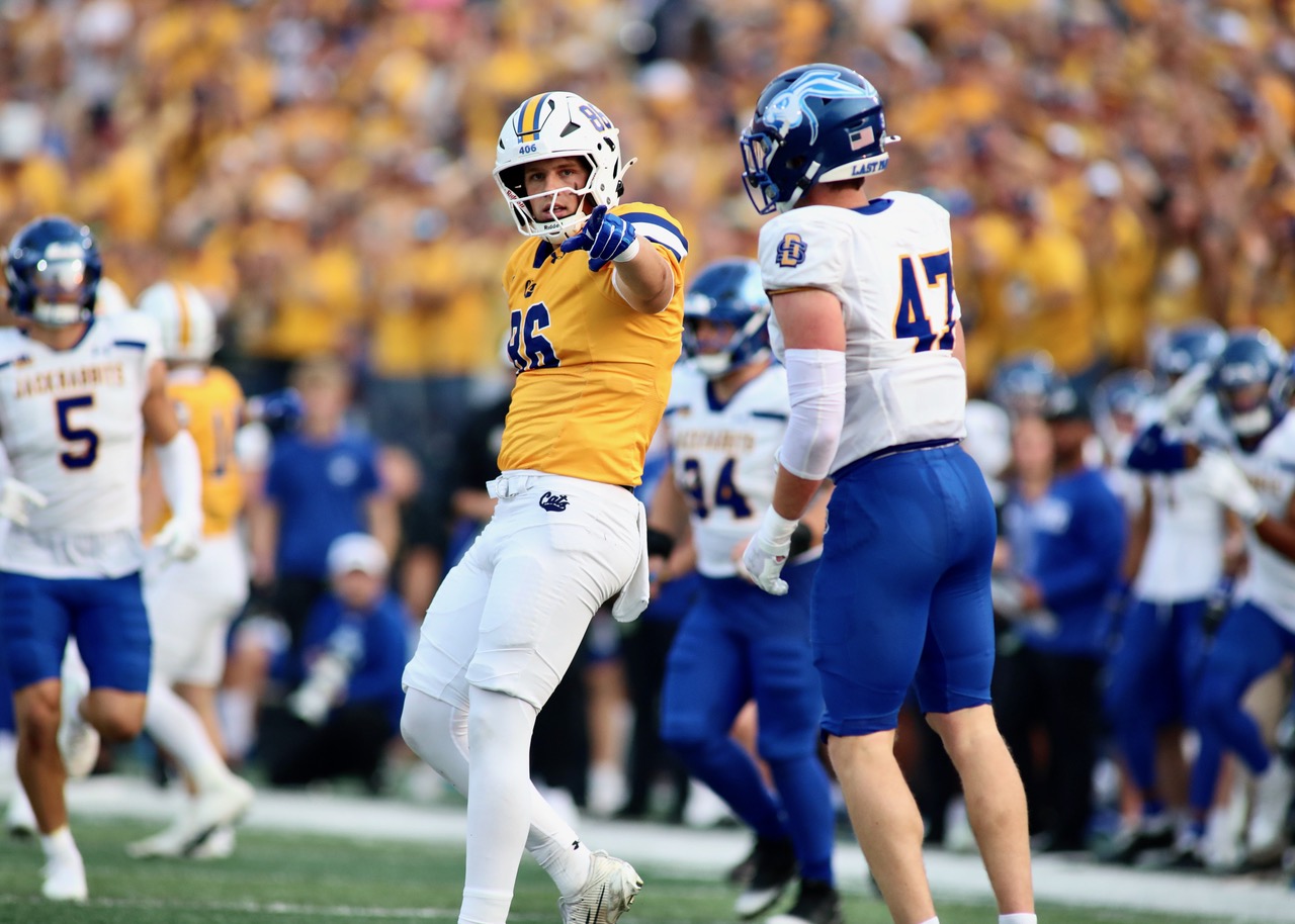 South Dakota State shocks ‘Cats in front of record-setting “Gold Rush ...