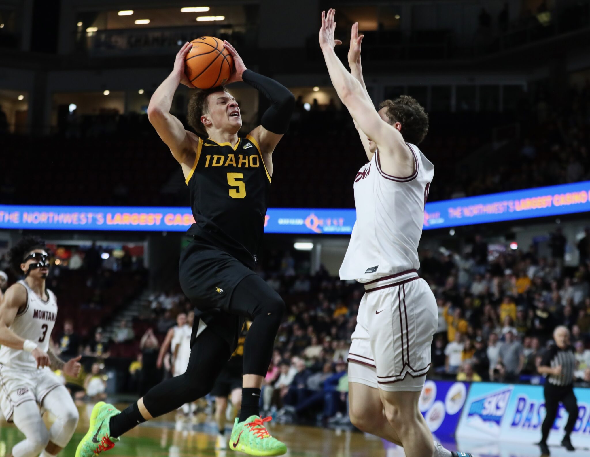 Idaho punches first NCAA Tourney bid since ’90 in front of raucous ...